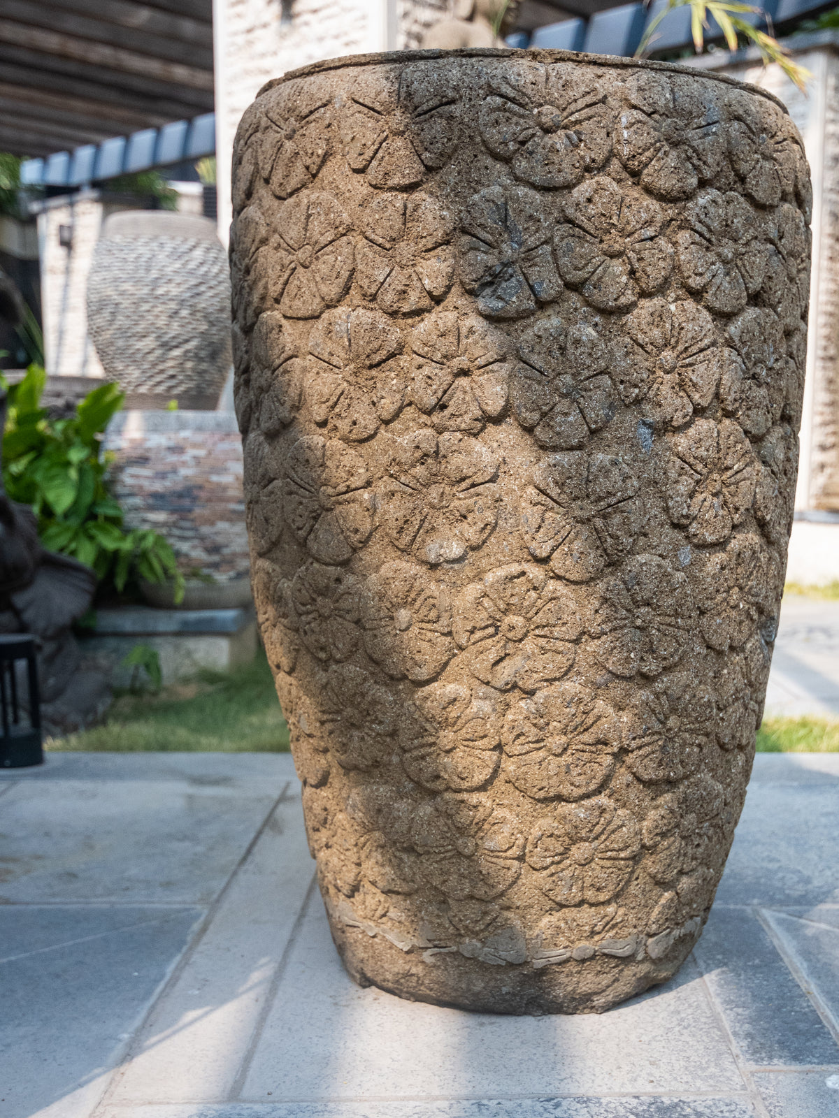 Pebble Chip Planter– LandscapeStudio